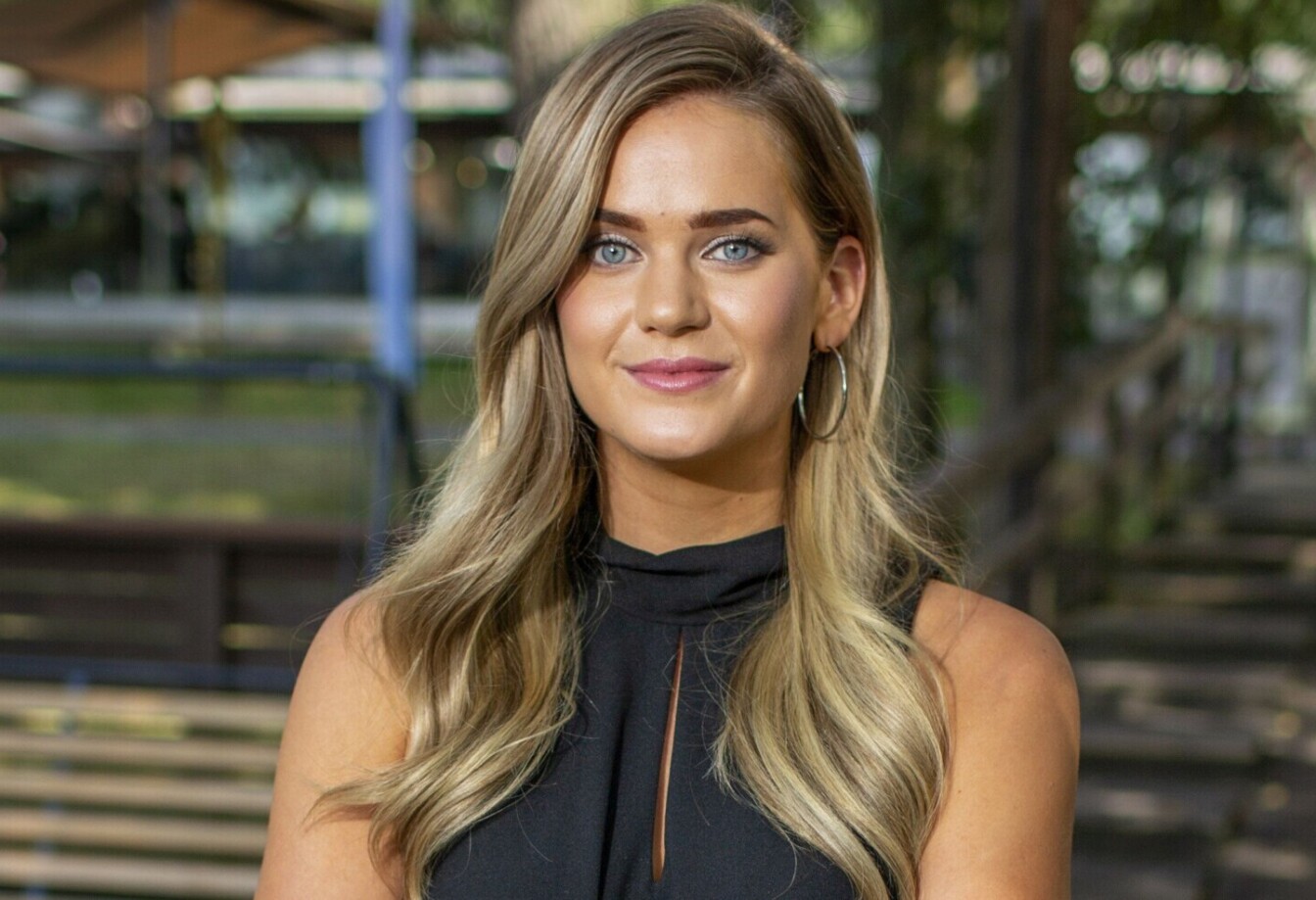 Johanna Puhakan irtiotto ilman perhettä – pitkä lento ja ”Hellettä piis ...