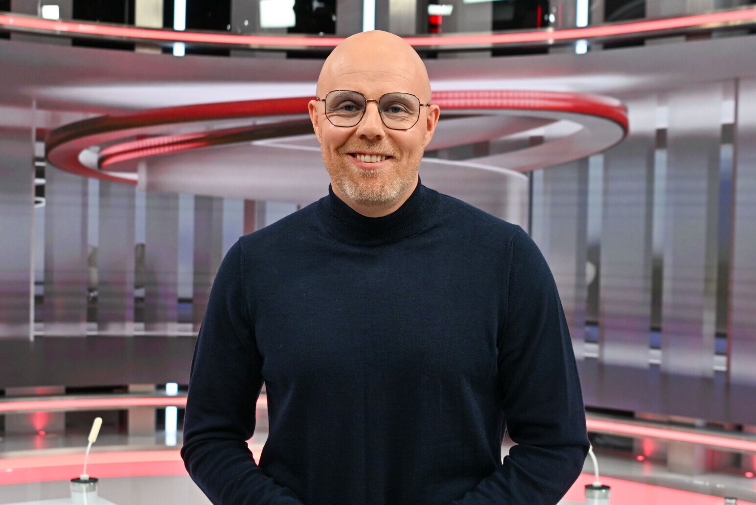 Aki Linnanahde yllättää – paljastus tyttärestä - Como.fi