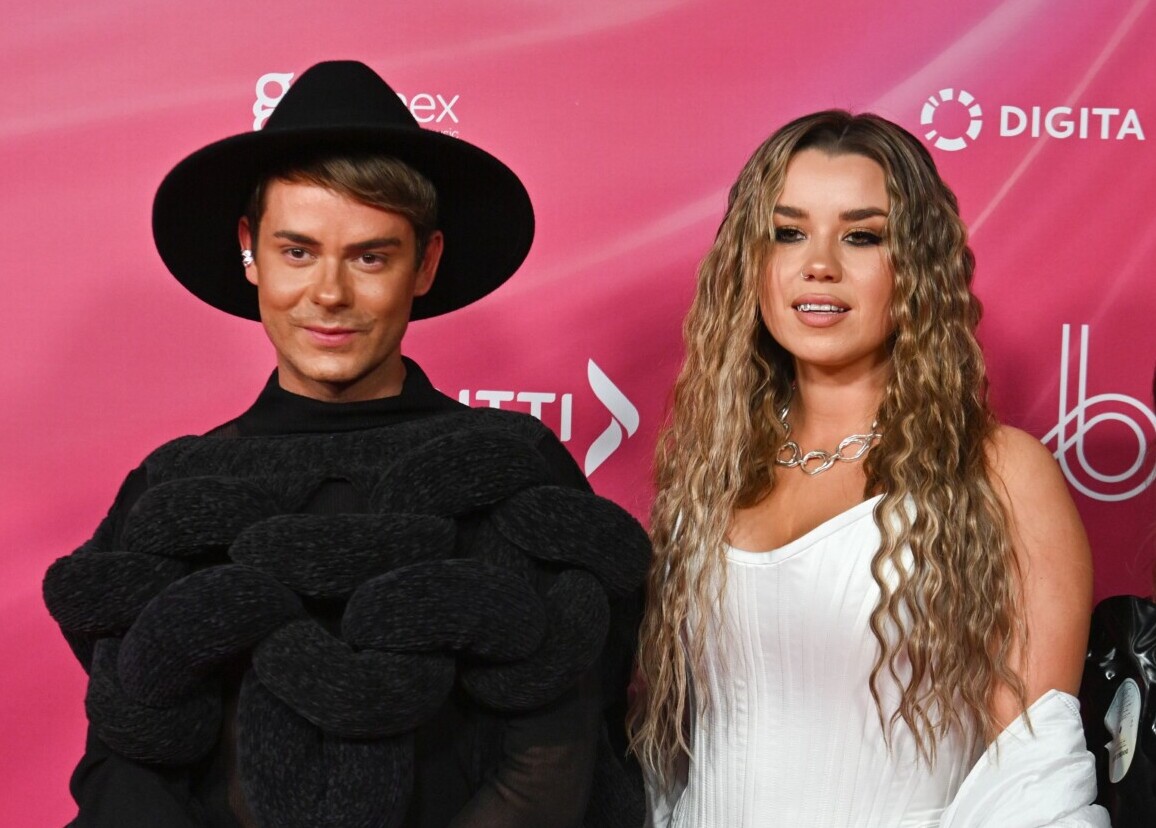 Niko Saarinen ja Julianna Jokela jättävät radion – viimeinen NRJ Aamu ...