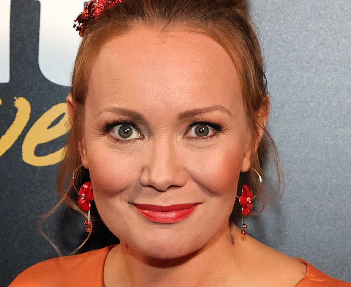 Marja Hintikka vihaisena - huusi naama punaisena, tallentui videollekin ...