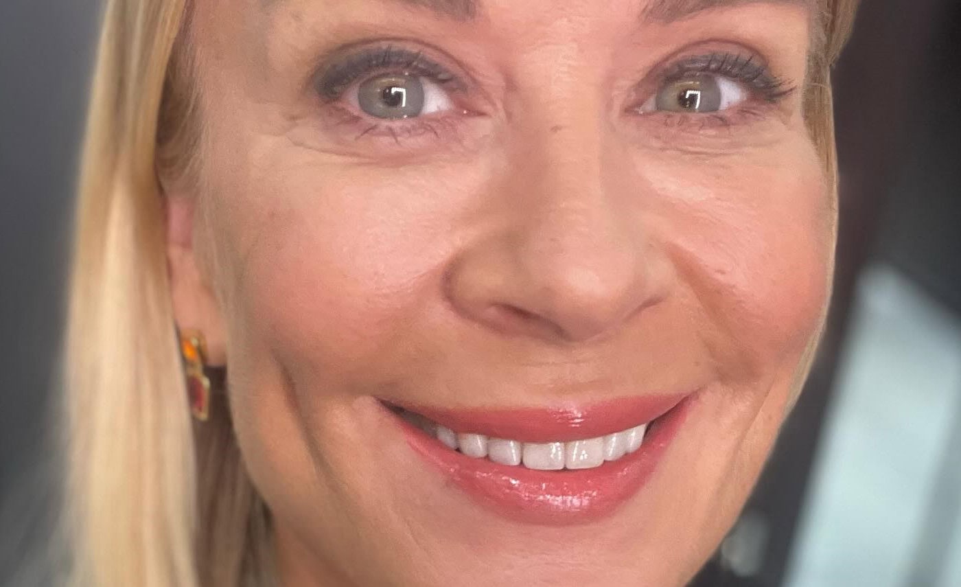 Kirsi Alm-Siirasta ei ole tällaista bilekuvaa koskaan nähty - nautti 50 ...