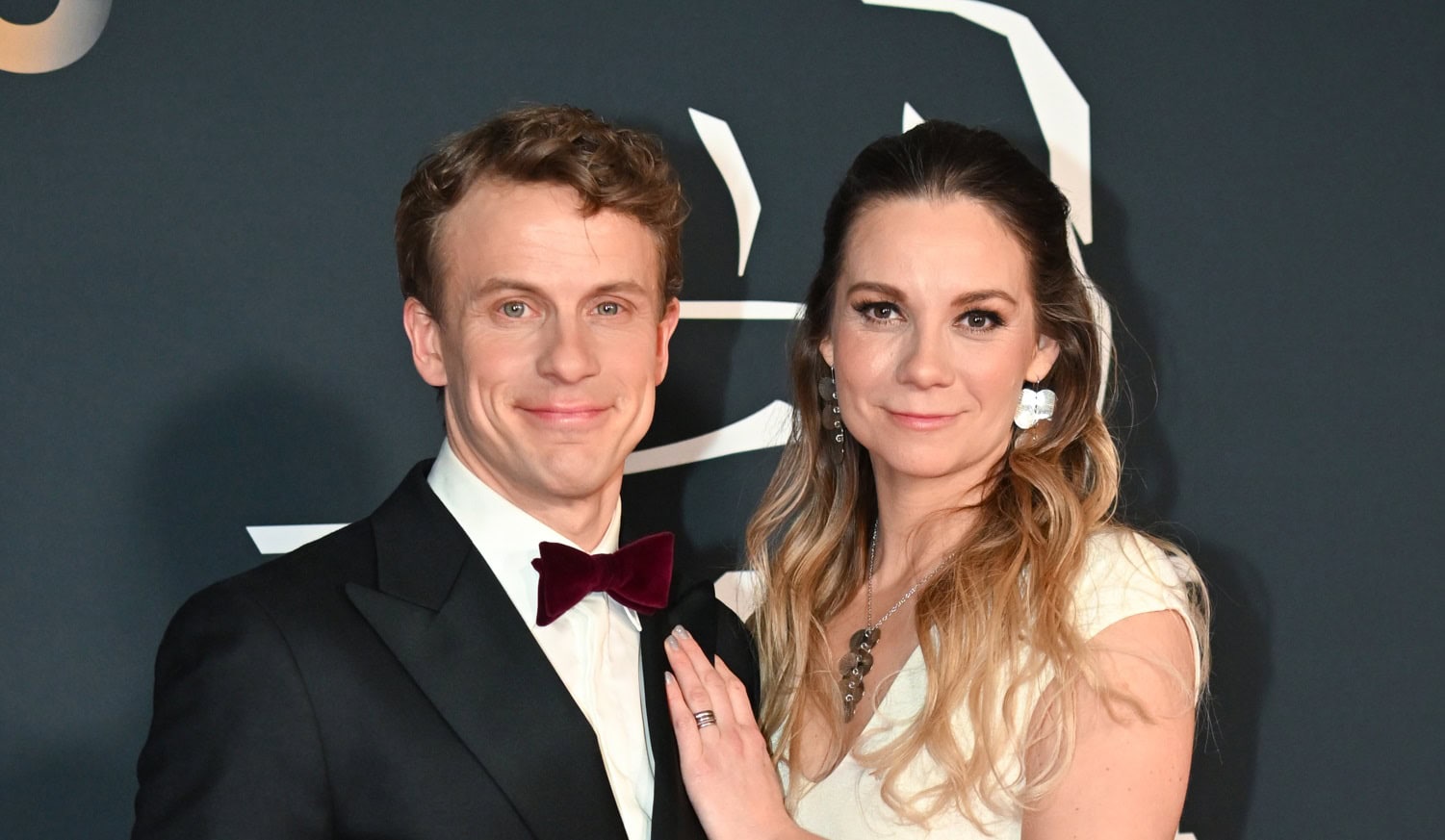 Konsta Hietanen ja vaimo aloittivat urheilulajin joka varmasti lihottaa ...