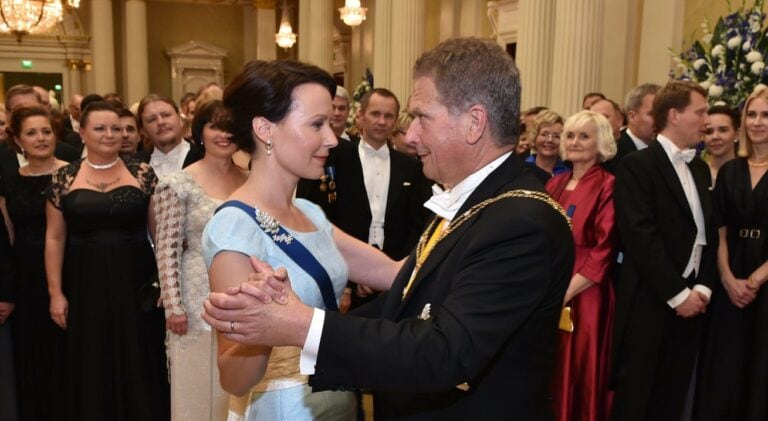 Tämä on Linnan juhlien hurjin häpeäpilkku koskaan! - Como.fi