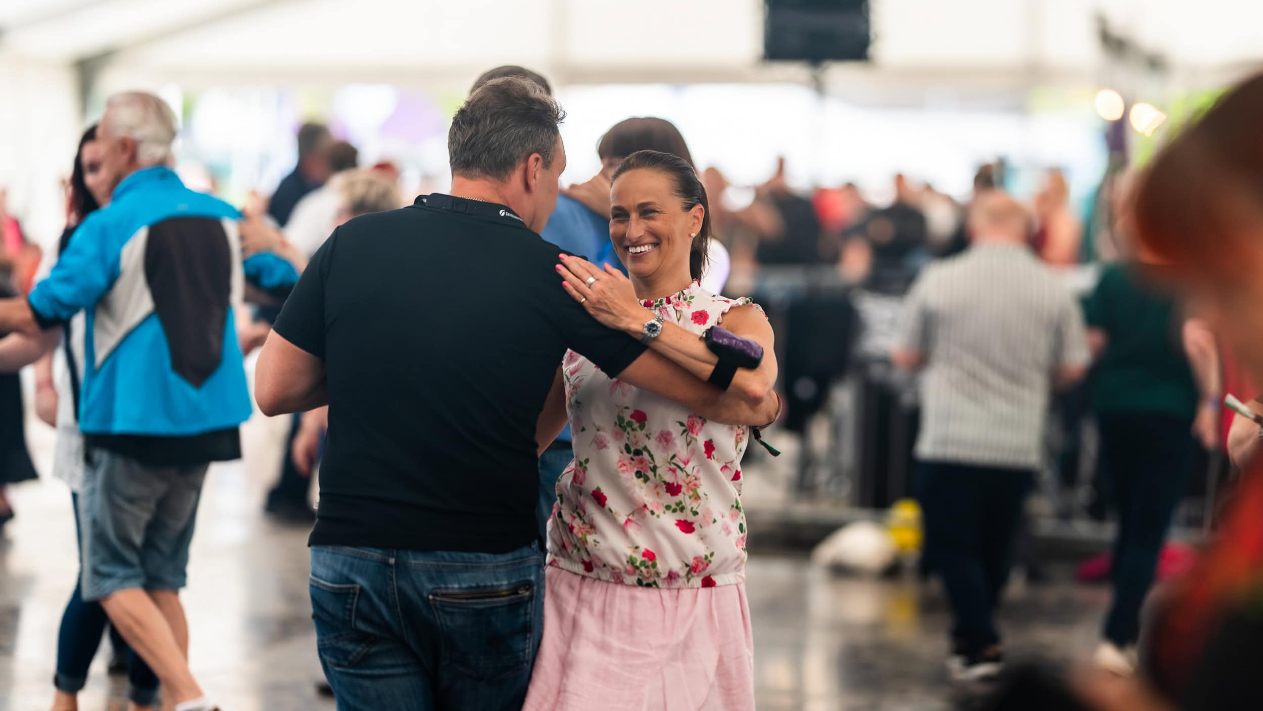 Tiesitkö: Tangomarkkinoilla voit opetella tanssimaan! - Como.fi