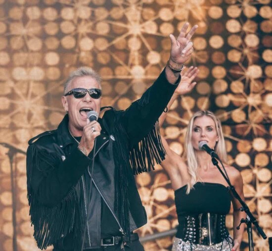 Tässä tulee uusi Danny ja Armi - kuuntele Tauski ja Henna Peltosen eka ...